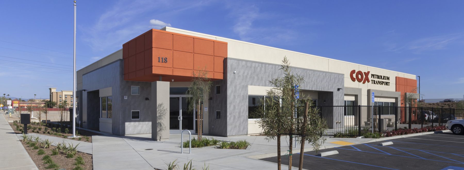 Bolthouse Commerce Center - Bolthouse Properties