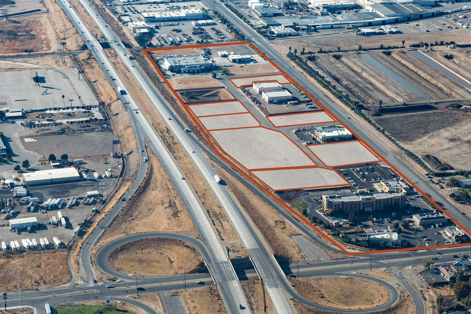 Bolthouse Commerce Center - Bolthouse Properties