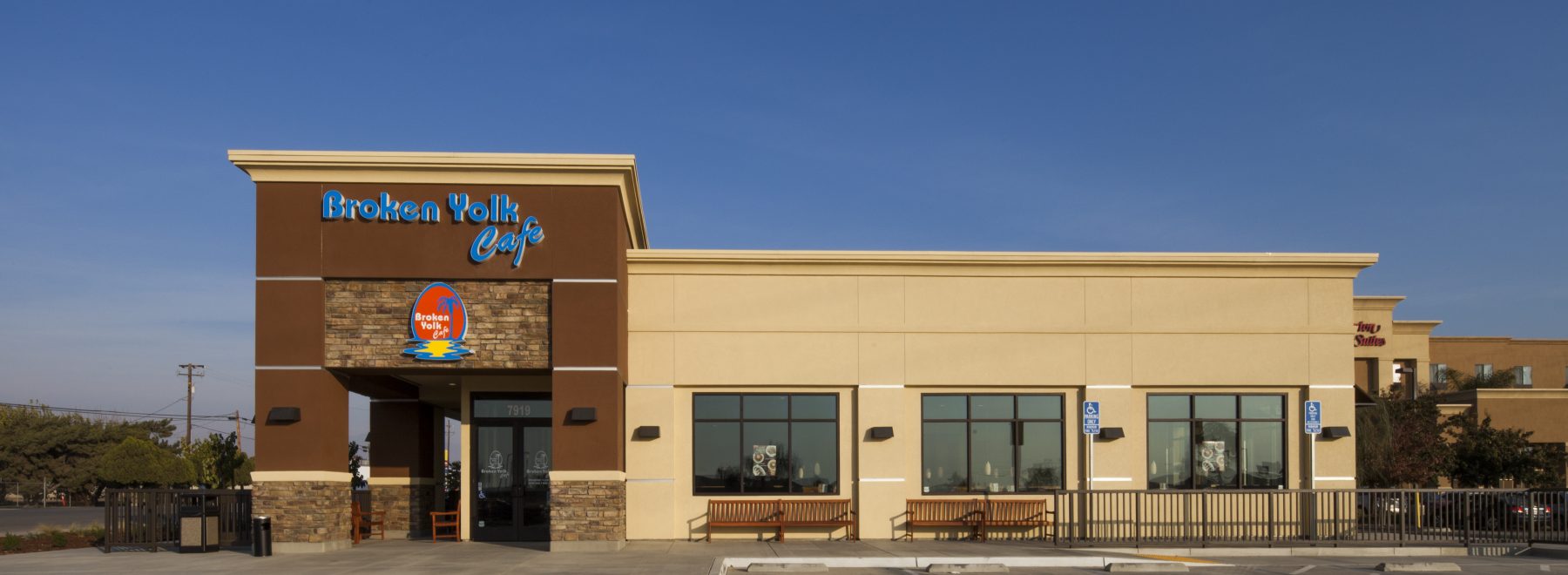 Bolthouse Commerce Center - Bolthouse Properties